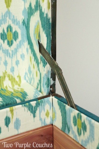 No Sew Fabric Lining for a Vintage Trunk